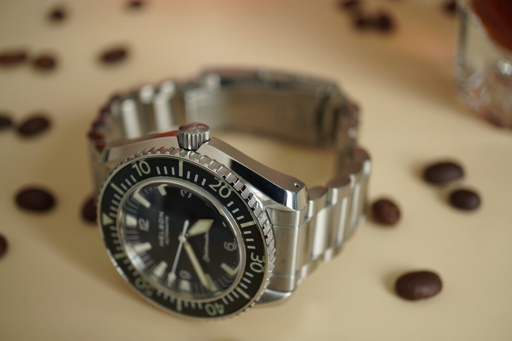 Helson Sharkmaster 300 – Beans & Bezels