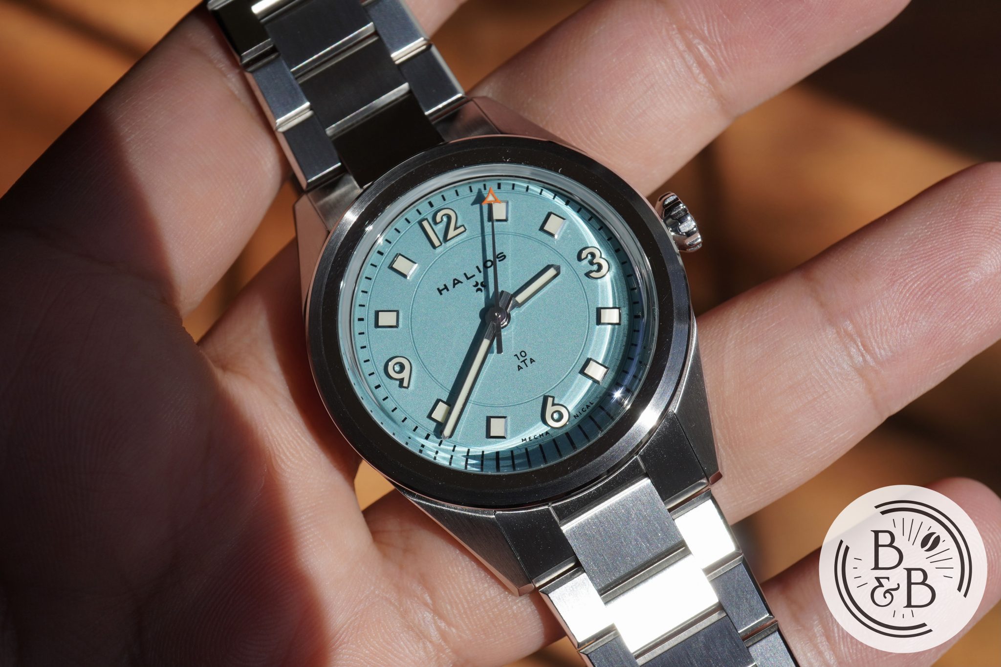 Halios Universa Pastel Blue – Beans & Bezels