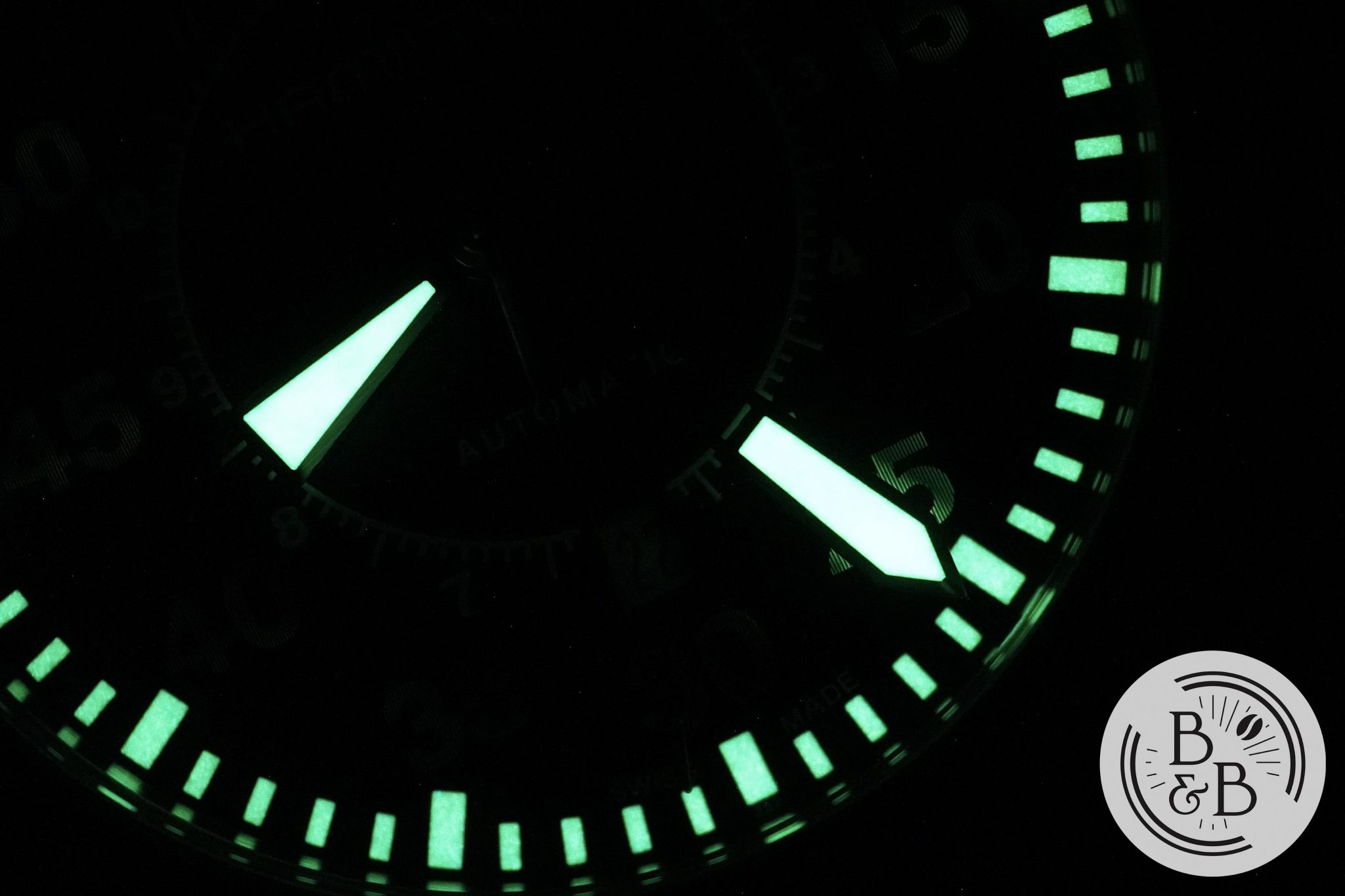 Hamilton “Interstellar” Khaki Aviation Pilot H64615135 – Beans & Bezels