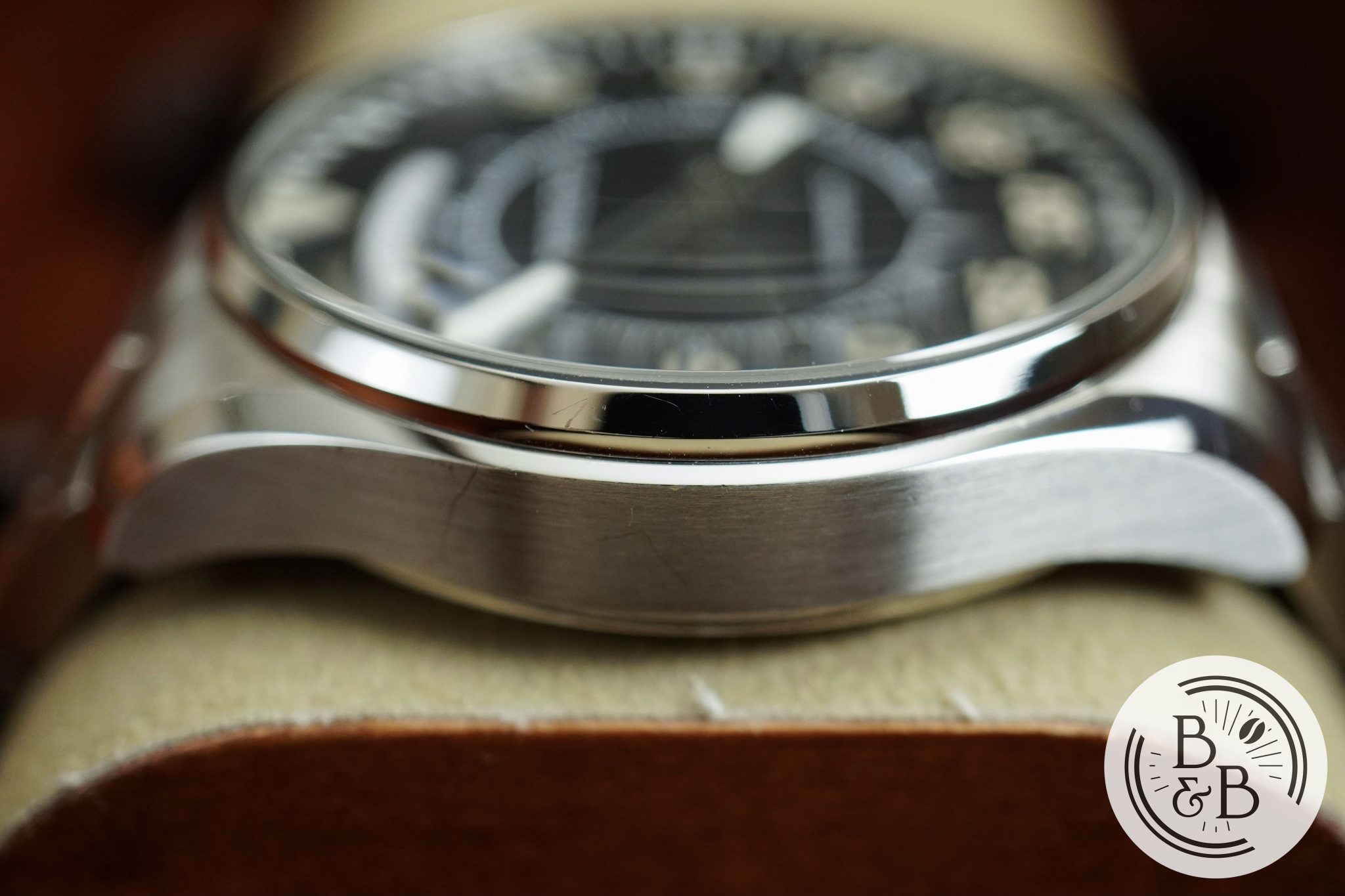 Hamilton “Interstellar” Khaki Aviation Pilot H64615135 – Beans & Bezels