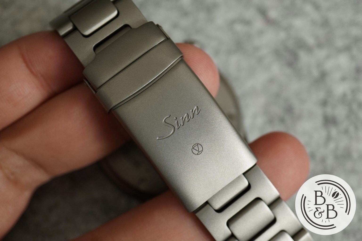 Sinn U50 SDR-T – Beans & Bezels