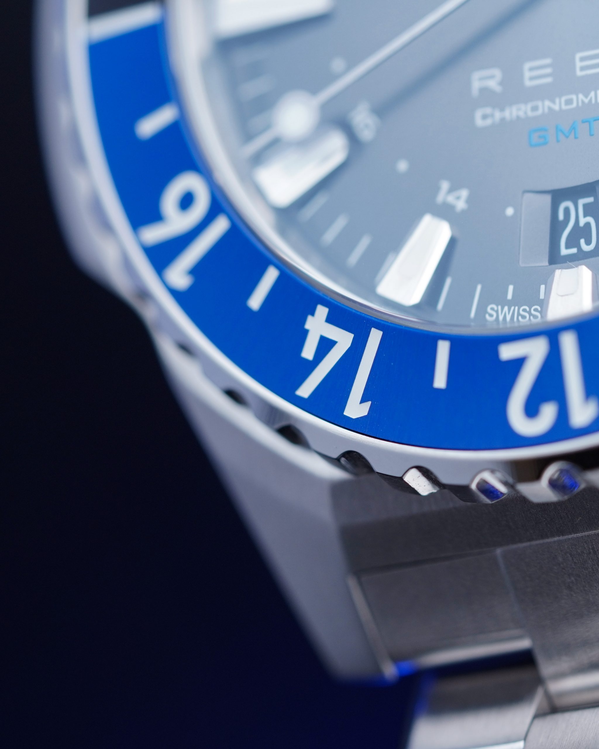 Formex REEF GMT – Beans & Bezels
