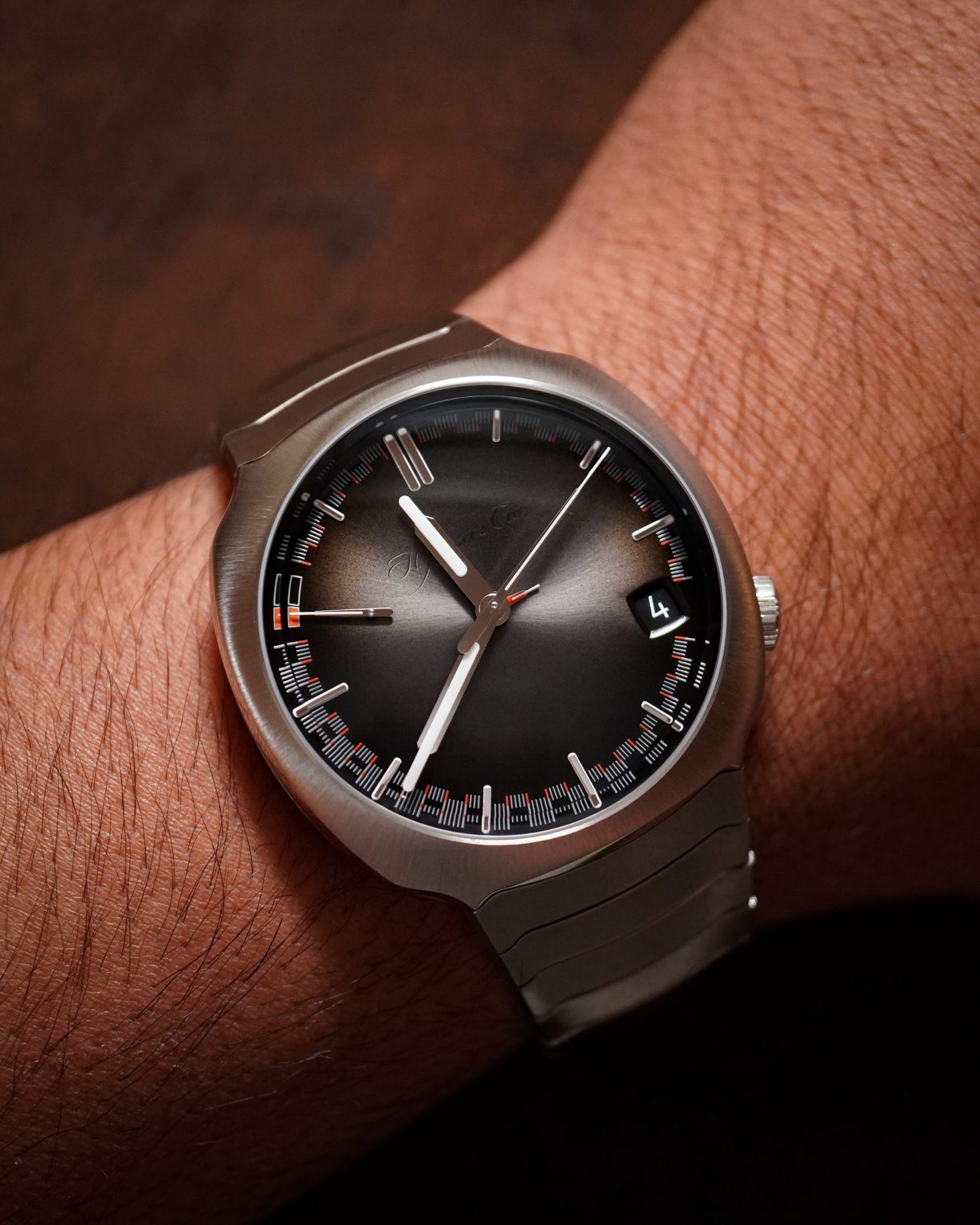 Moser Streamliner Perpetual Calendar – Beans & Bezels