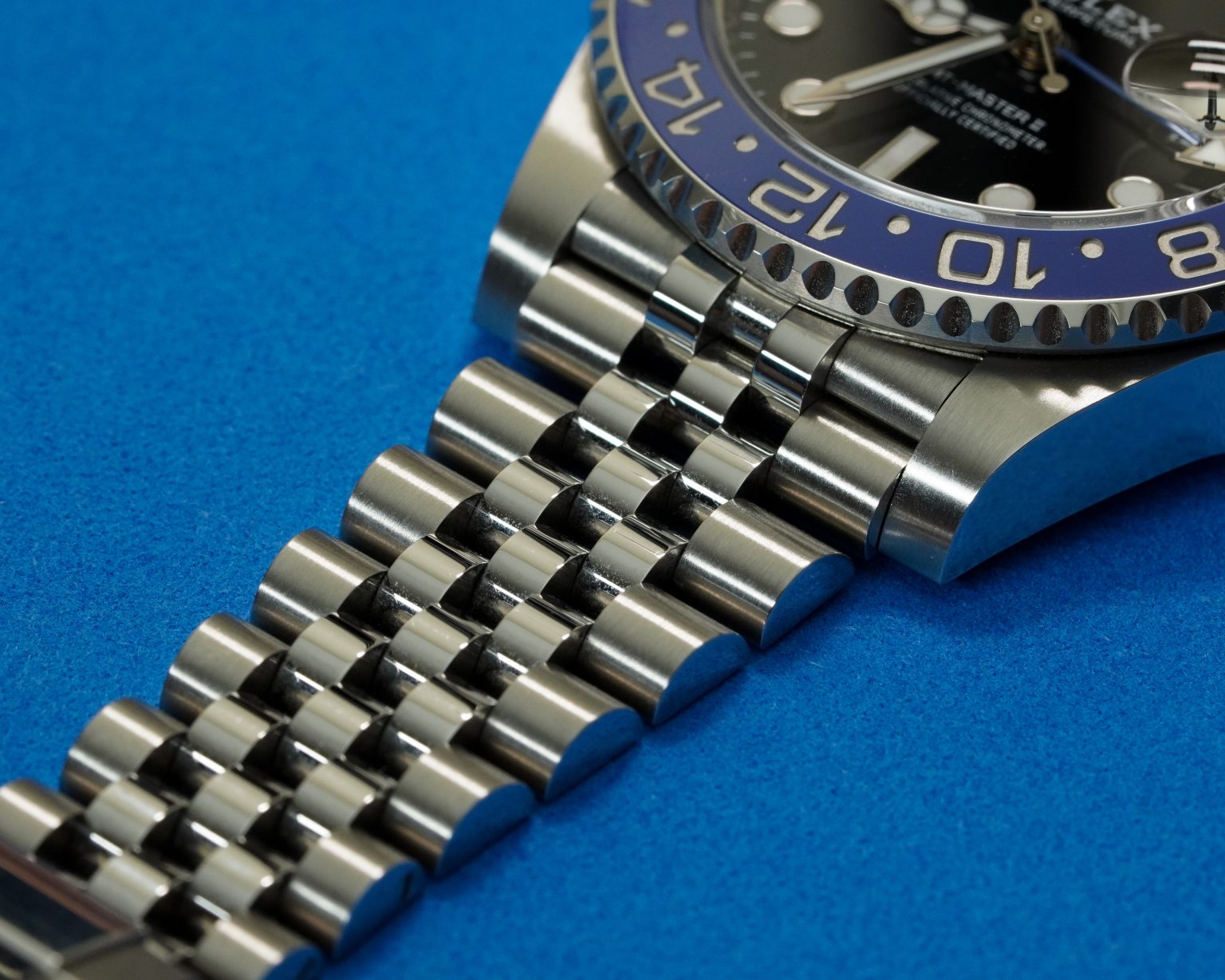 Tudor Black Bay 41 ‘Monochrome’ vs Rolex GMT Master II ‘Batgirl ...