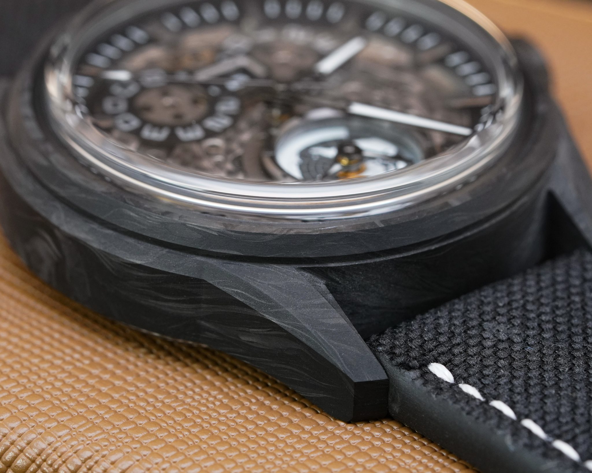 Zelos Spearfish Dualtime Carbon ‘Moonscape’ – Beans & Bezels