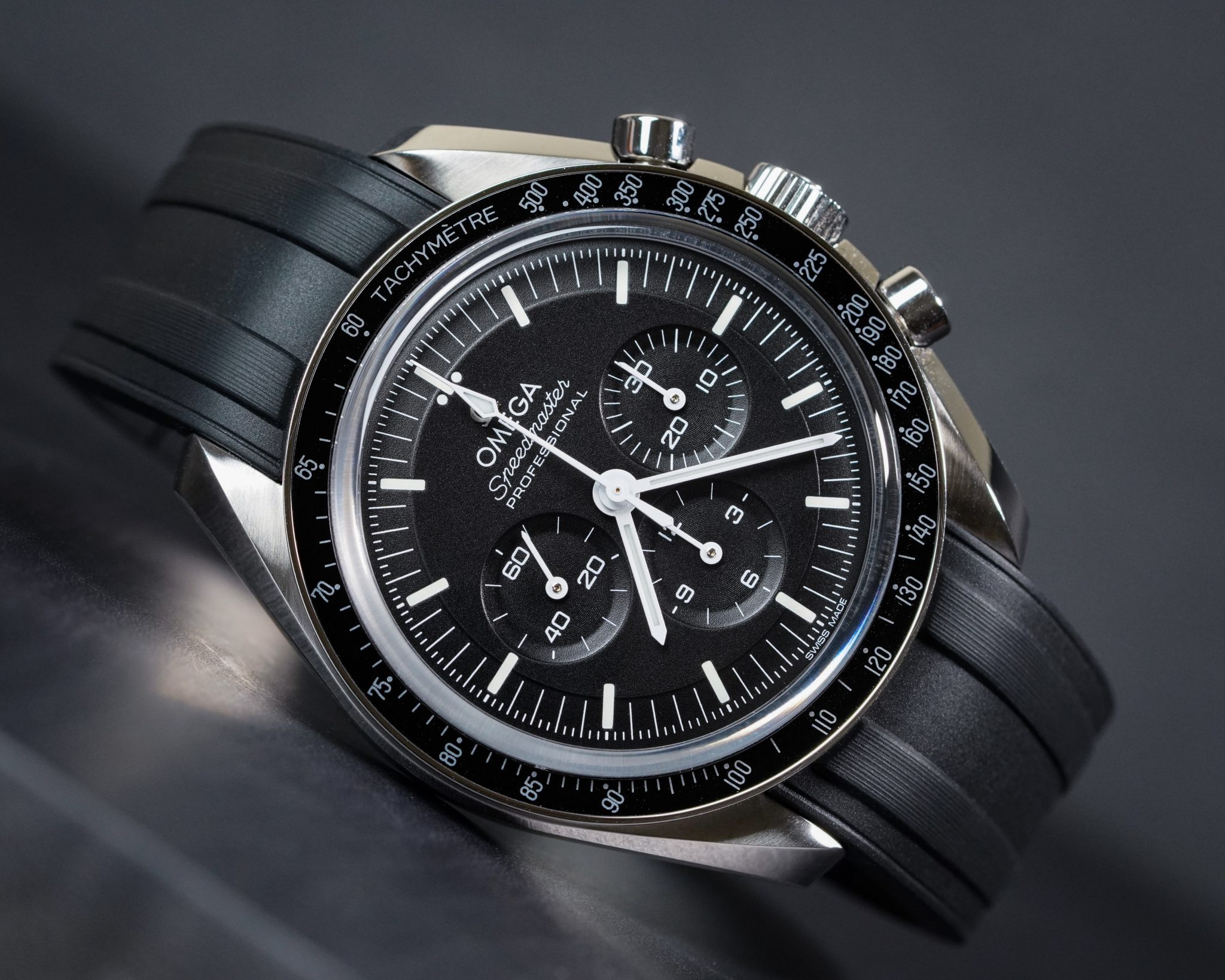 Omega Speedmaster Professional & Delugs CTS Rubber Strap – Beans & Bezels