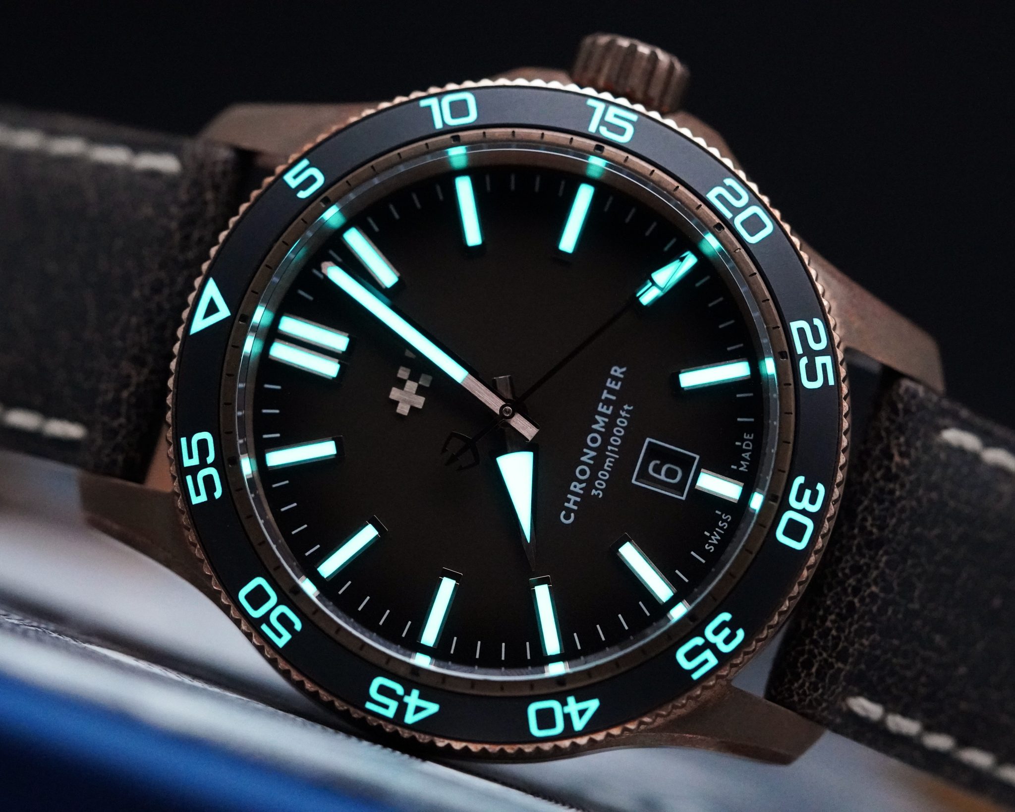 Christopher Ward C60 Pro 300 Bronze – Beans & Bezels