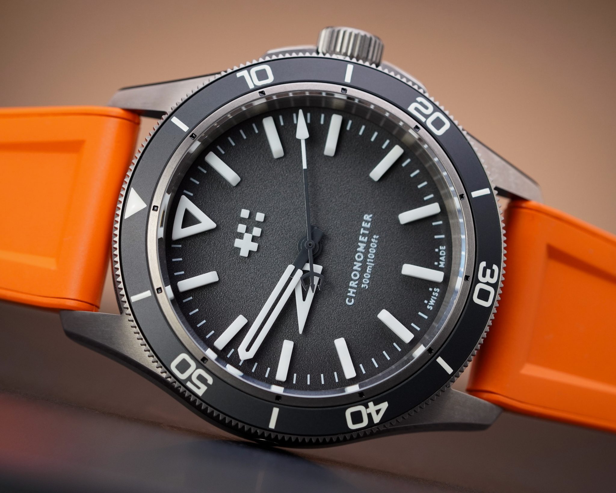 Christopher Ward Trident C60 Lumiere – Beans & Bezels