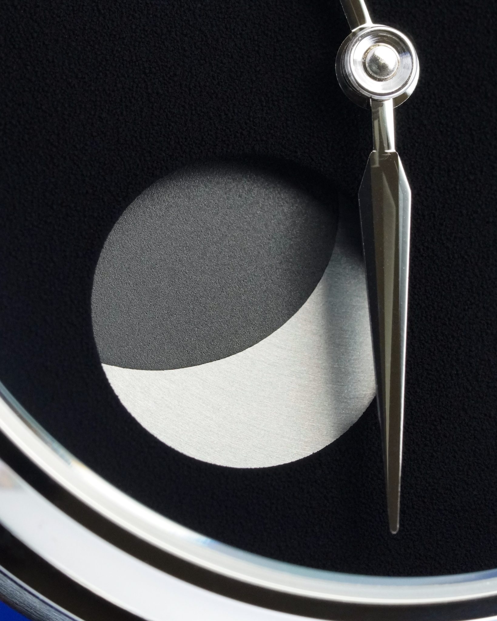 Selten M1 Moonphase – Musou Black & Mother of Pearl Guilloche – Beans ...