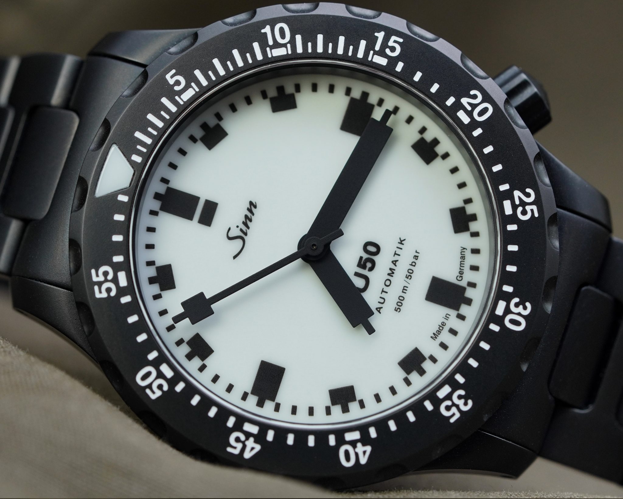 Sinn U50 T SL – Beans & Bezels