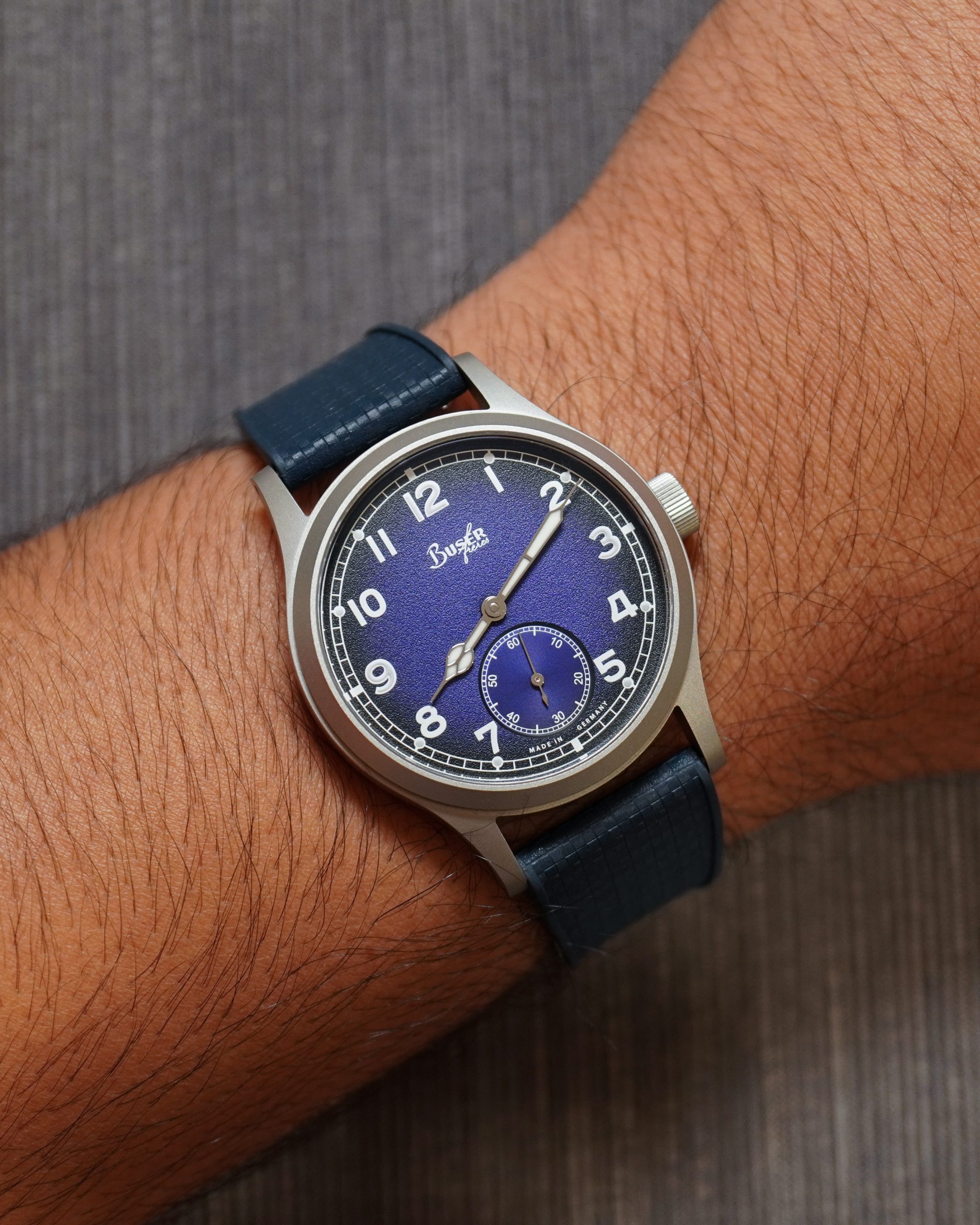 Buser Frères GSTP 38mm – Beans & Bezels