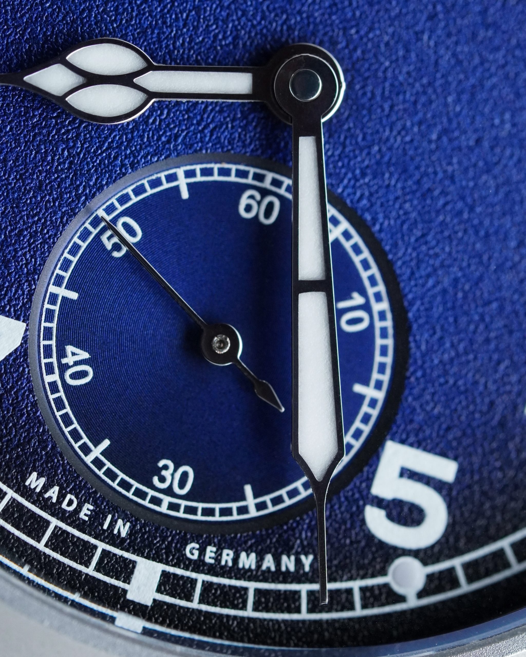 Buser Frères GSTP 38mm – Beans & Bezels