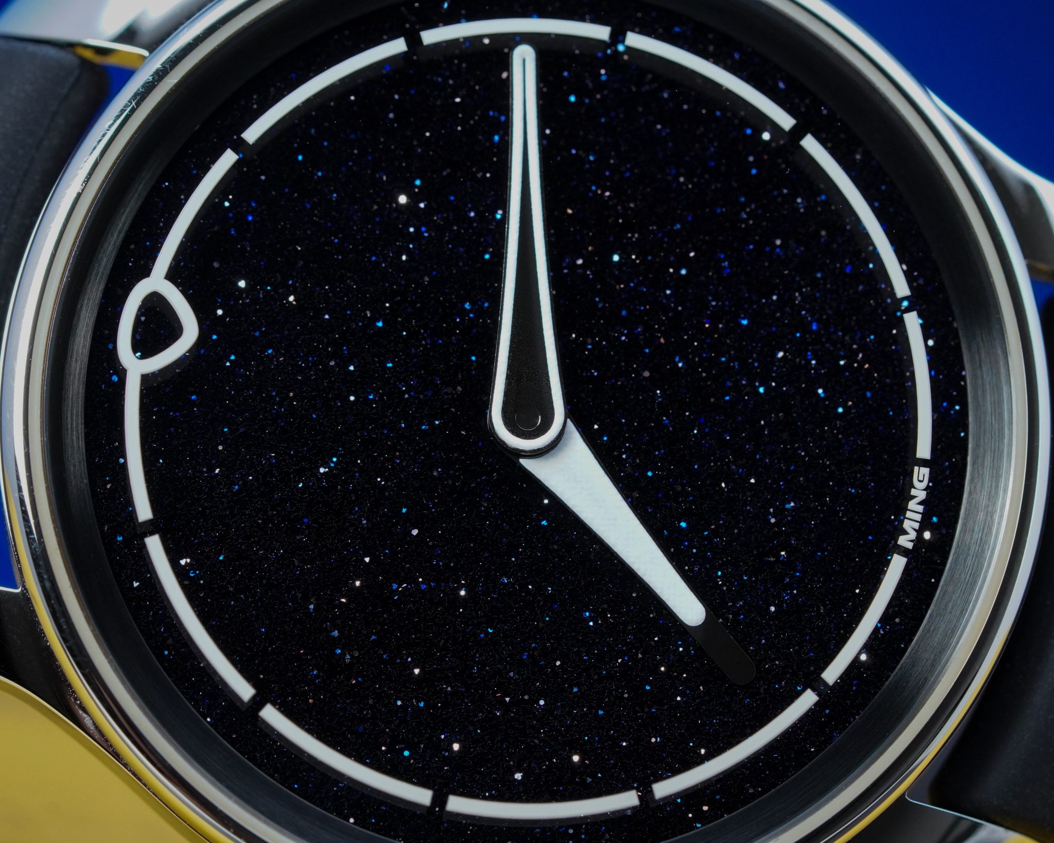 MING 37.08 Starlight – Beans & Bezels